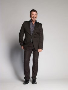 Star Sighting!!! « RaceInPieces