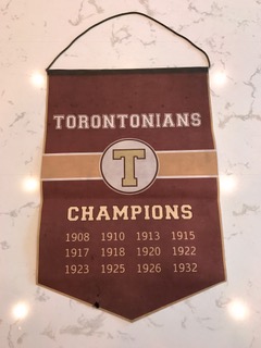 X Company Auction: Medium Toronto baseball banner 3 | TV, eh?